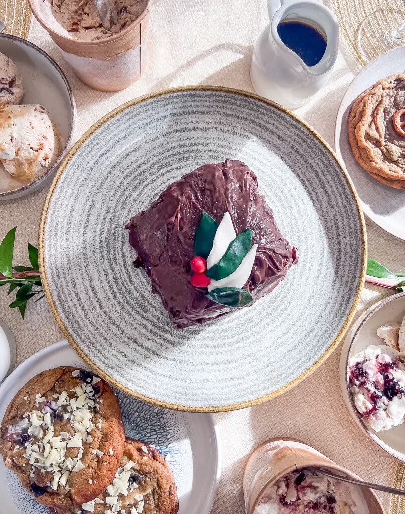 Discover the 7 best Christmas desserts at Bears Ice Cream Imaginarium ...