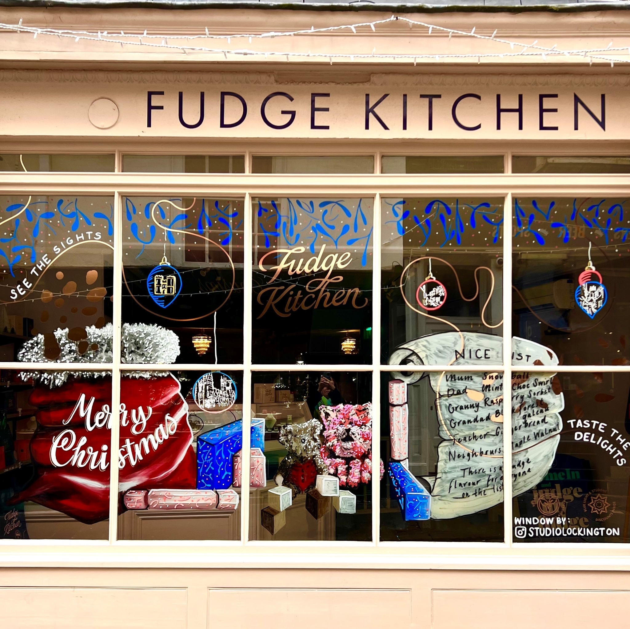 Fudge Kitchen unveils sweet festive window display to celebrate the ...
