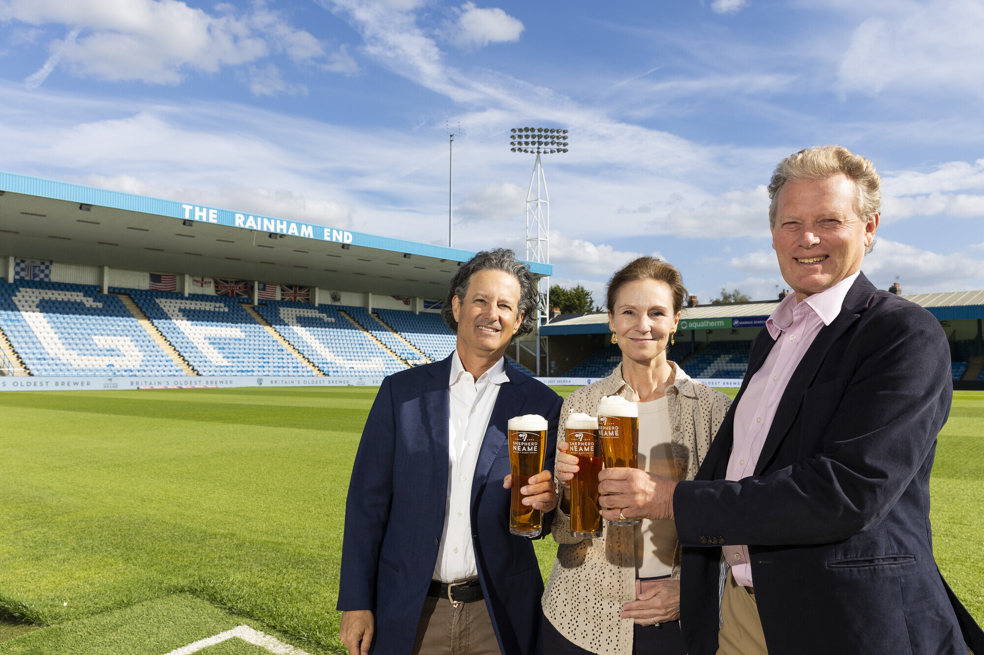 Shepherd Neame kicks off new partnership deal with Gillingham Football ...